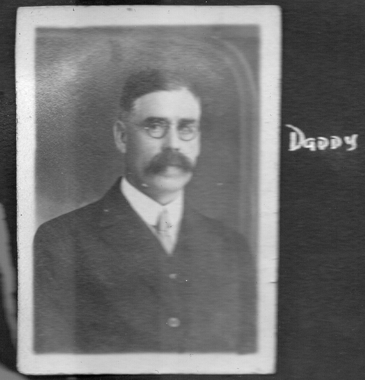 Unexpected Oliver Photos: Serendipity, Paying Attention, and Gratitude ...